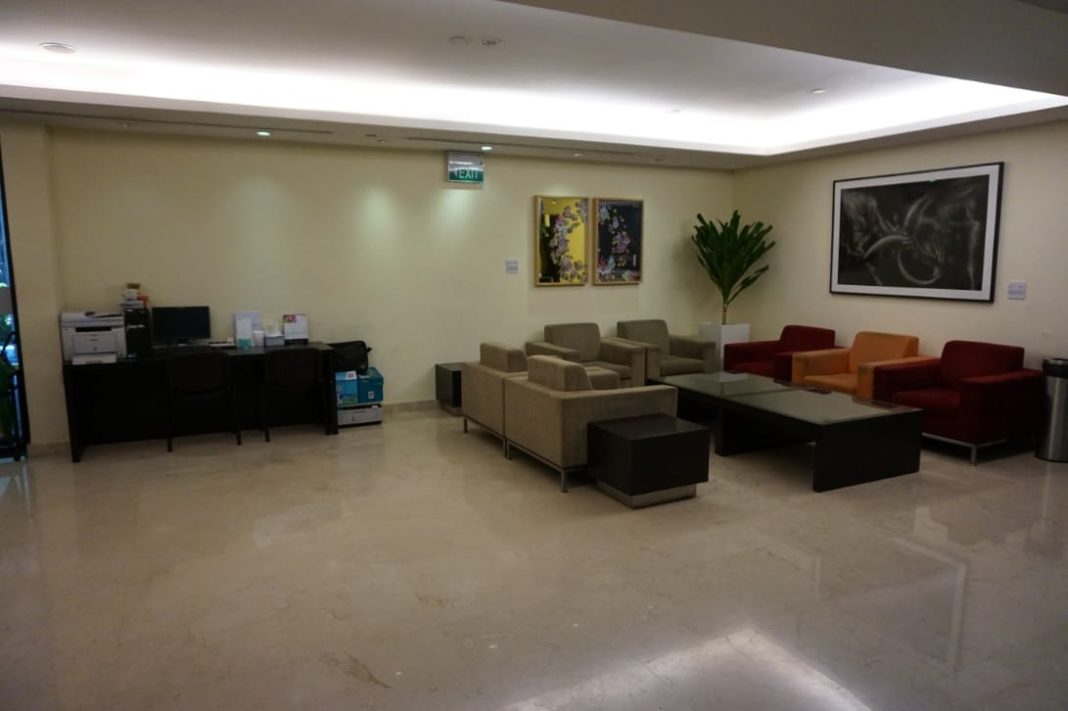 Review: JetQuay CIP Terminal Changi - The MileLion
