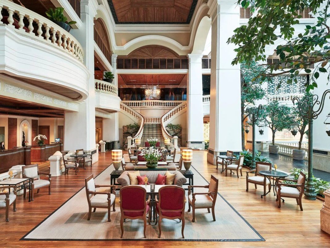 Review: DBS Insignia credit card - The MileLion