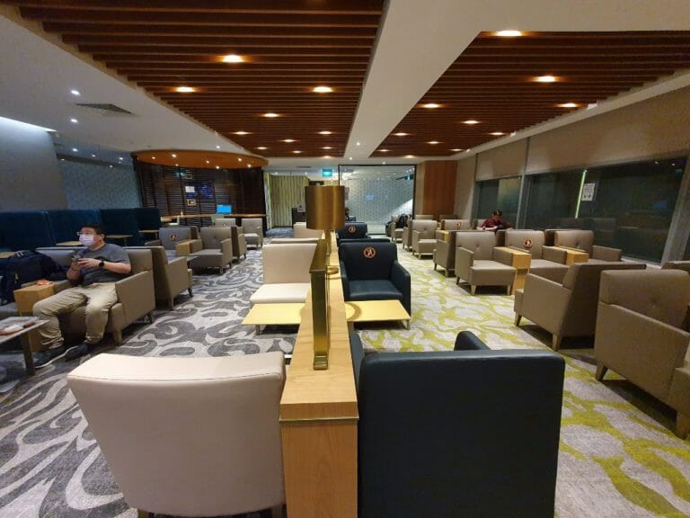 Review: Ambassador Transit Lounge Changi Terminal 3 (Post-COVID) - The ...