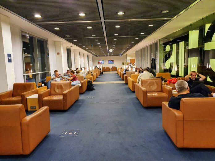 Complete Guide: KrisFlyer Elite Gold benefits - The MileLion