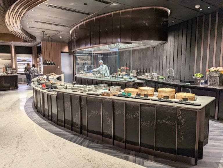 Singapore Airlines Changi Airport lounges: Is Terminal 2 or 3 better ...