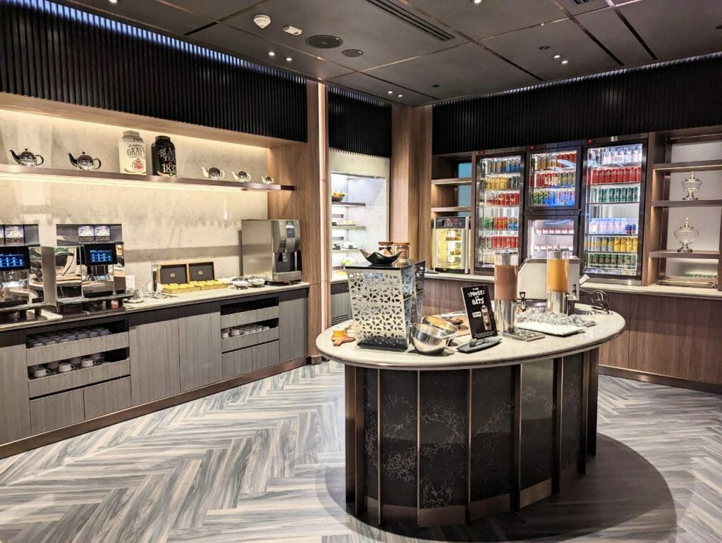 Singapore Airlines Changi Airport lounges: Is Terminal 2 or 3 better ...