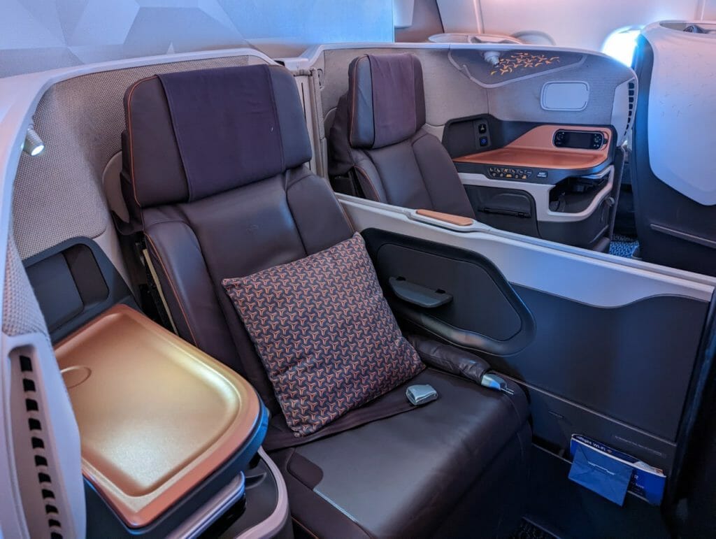 Singapore Airlines all-new Business Class: What the teasers tell us ...