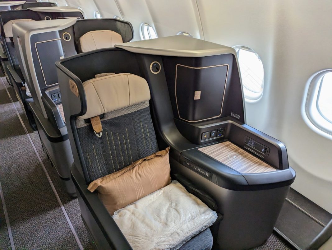 Review: STARLUX Airlines A330neo Business Class (TPE-SIN) - The MileLion