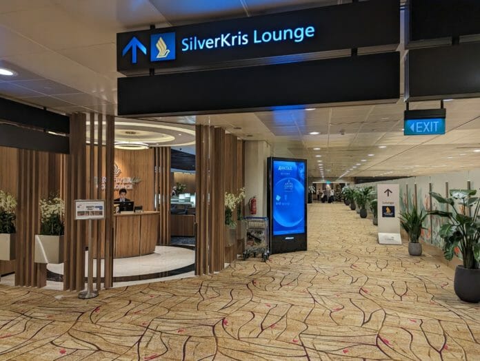 Review: Singapore Airlines SilverKris Business Class Lounge Changi ...