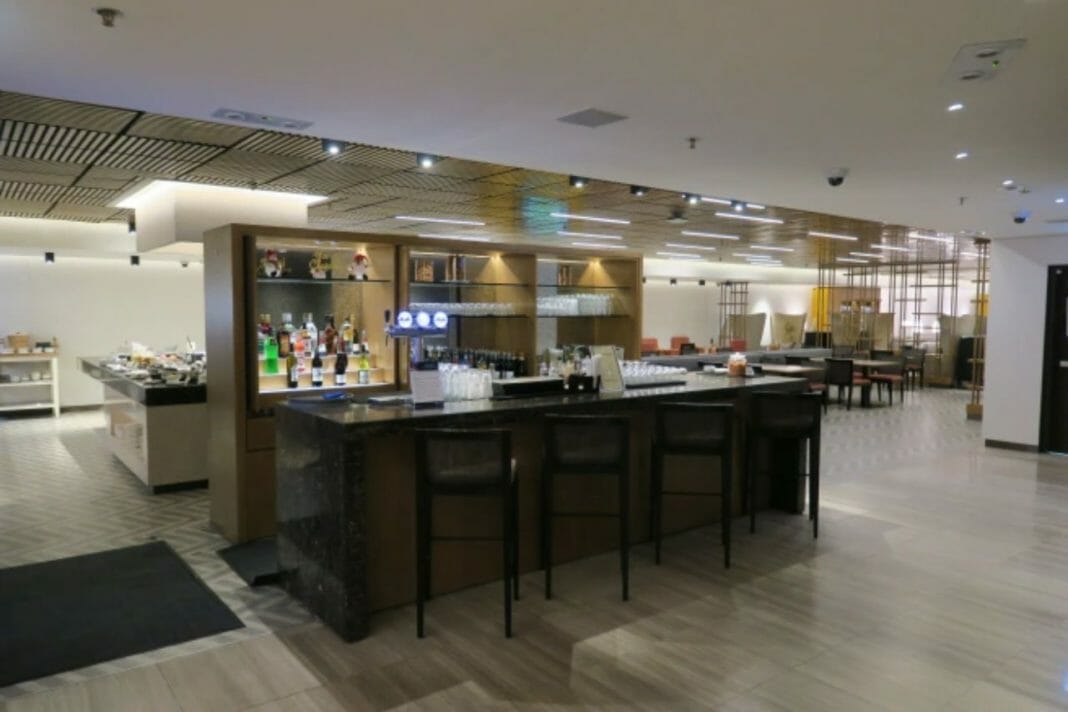 Singapore Airlines reopens Hong Kong SilverKris Lounge - The MileLion
