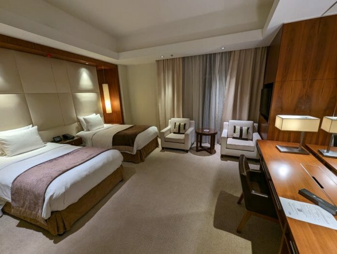 Review: Emirates Dubai Connect Experience - The MileLion