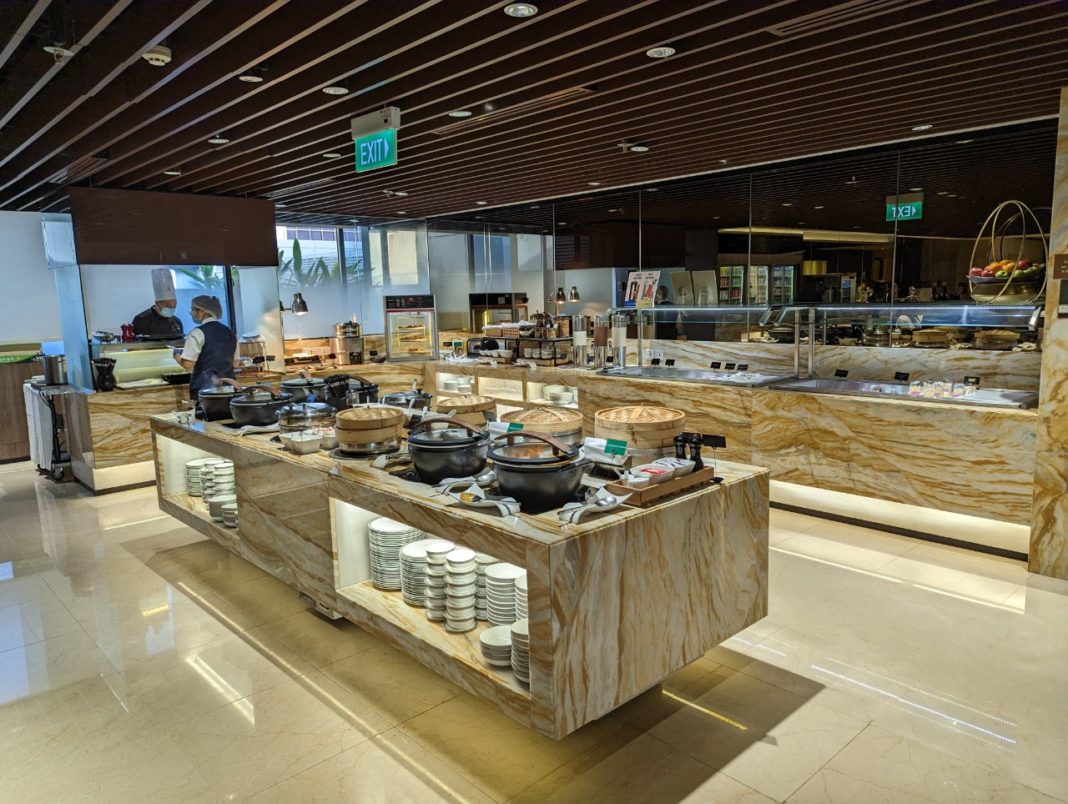 Singapore Airlines Changi Airport lounges: Is Terminal 2 or 3 better ...
