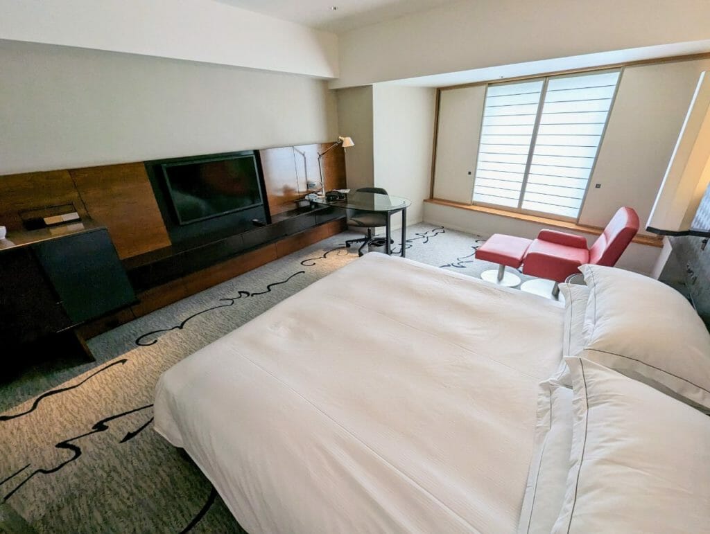 Review: Hilton Tokyo - The MileLion
