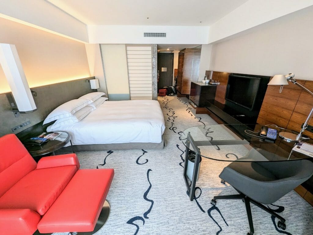Review: Hilton Tokyo - The MileLion