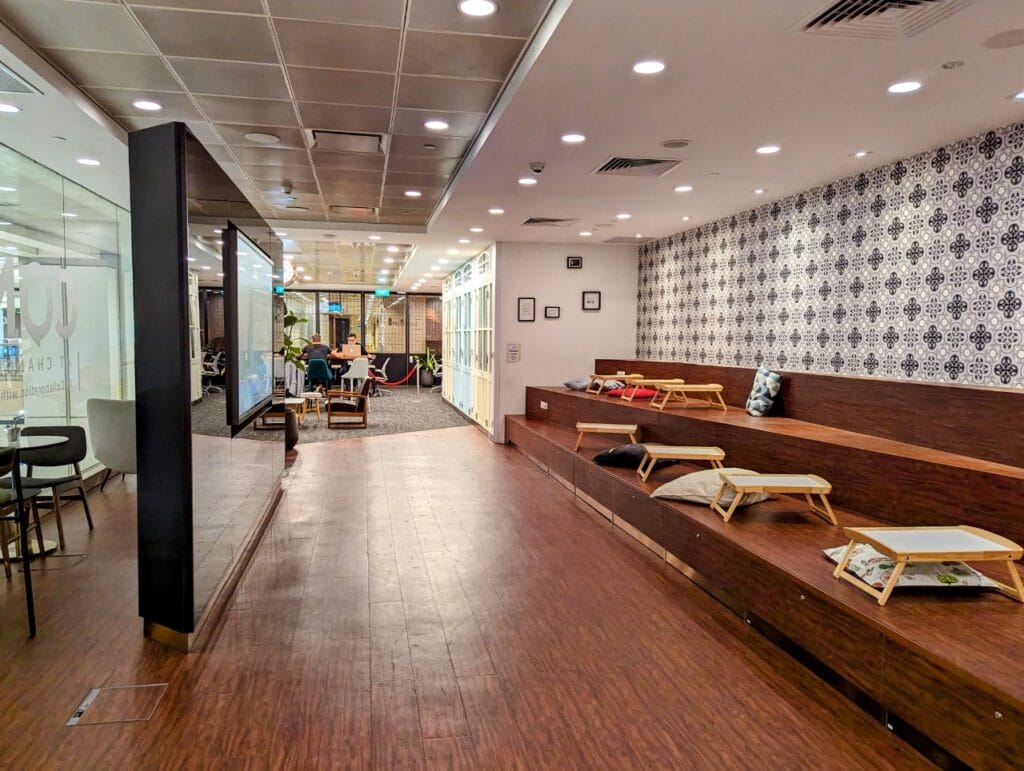 CONNECT at Changi Lounge Review: A coworking space on Priority Pass ...