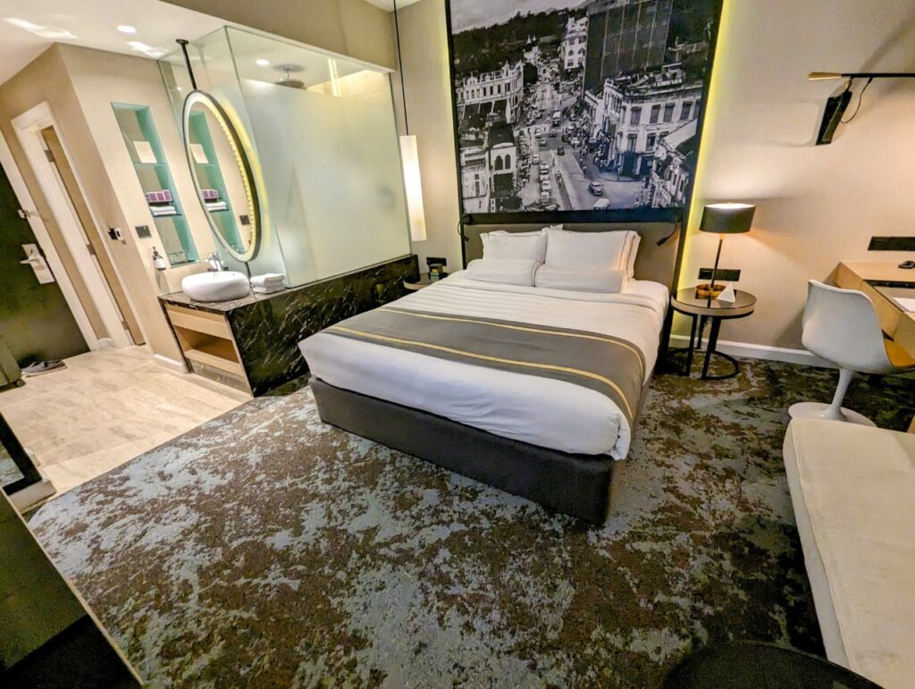 Review: Hotel Stripes Kuala Lumpur, Autograph Collection - The MileLion
