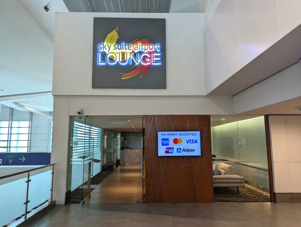 Review: Sky Suite Lounge, KLIA Terminal 2 - The MileLion
