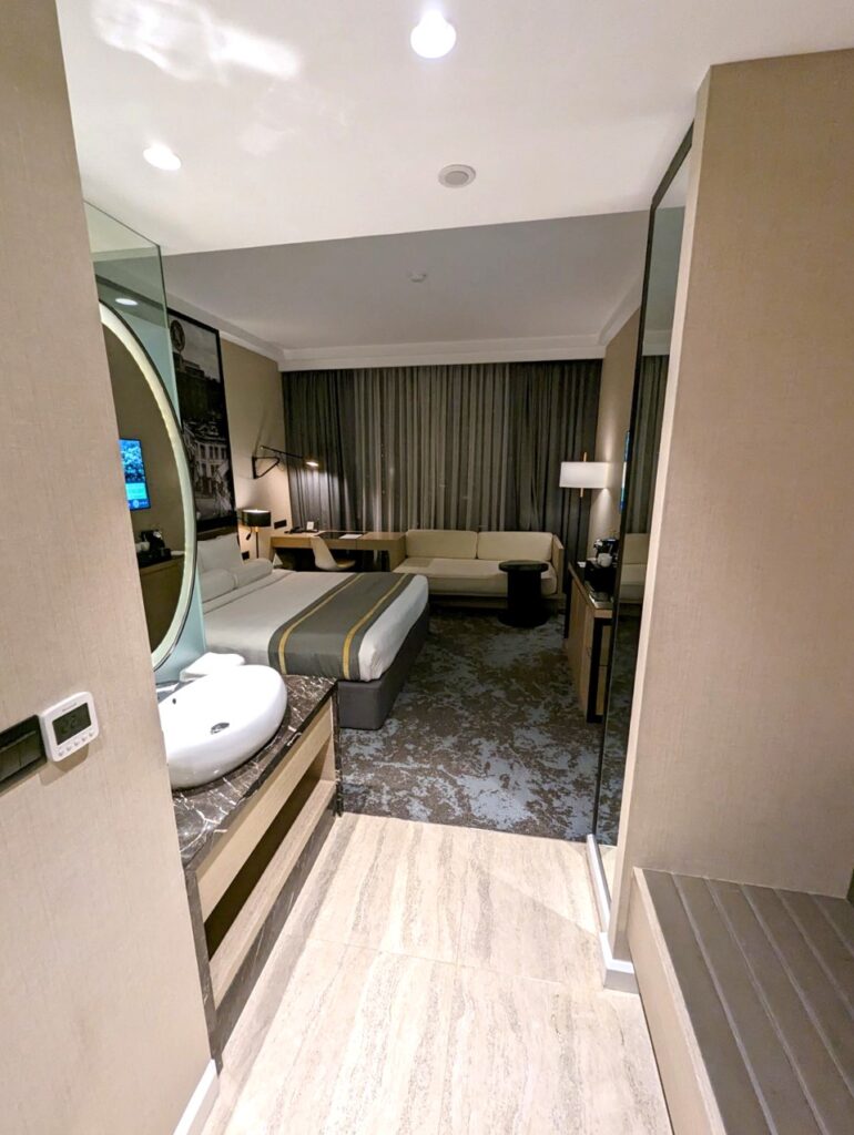 Review: Hotel Stripes Kuala Lumpur, Autograph Collection - The MileLion