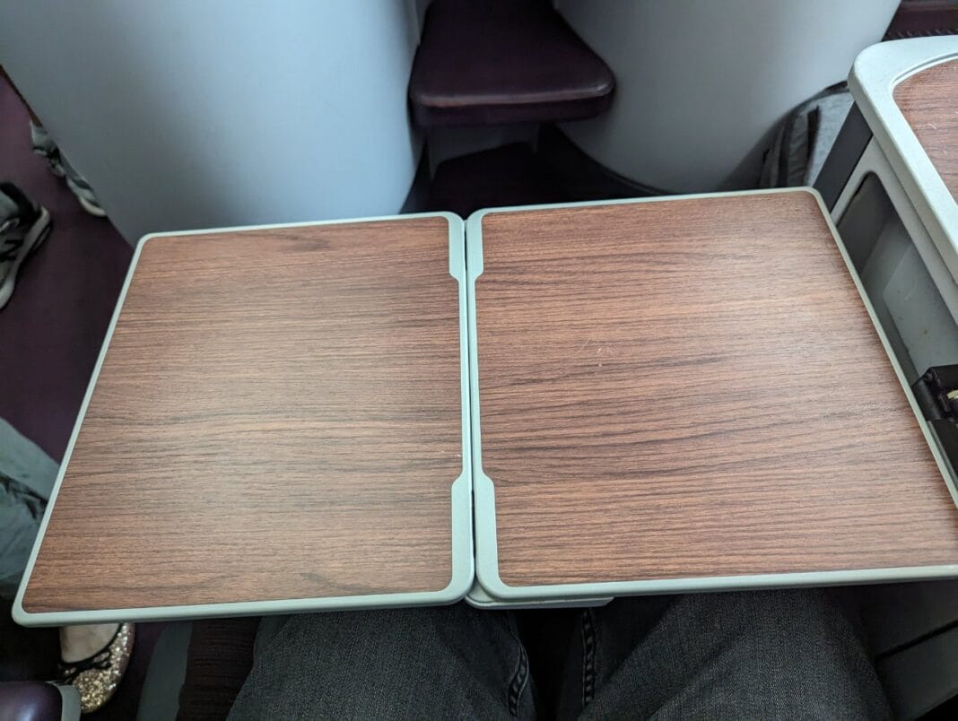 Review: THAI Airways B787-8 Business Class (SIN-BKK) - The MileLion