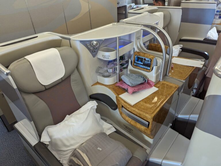 Review: Emirates A380-800 Business Class (BKK-HKG) - The MileLion