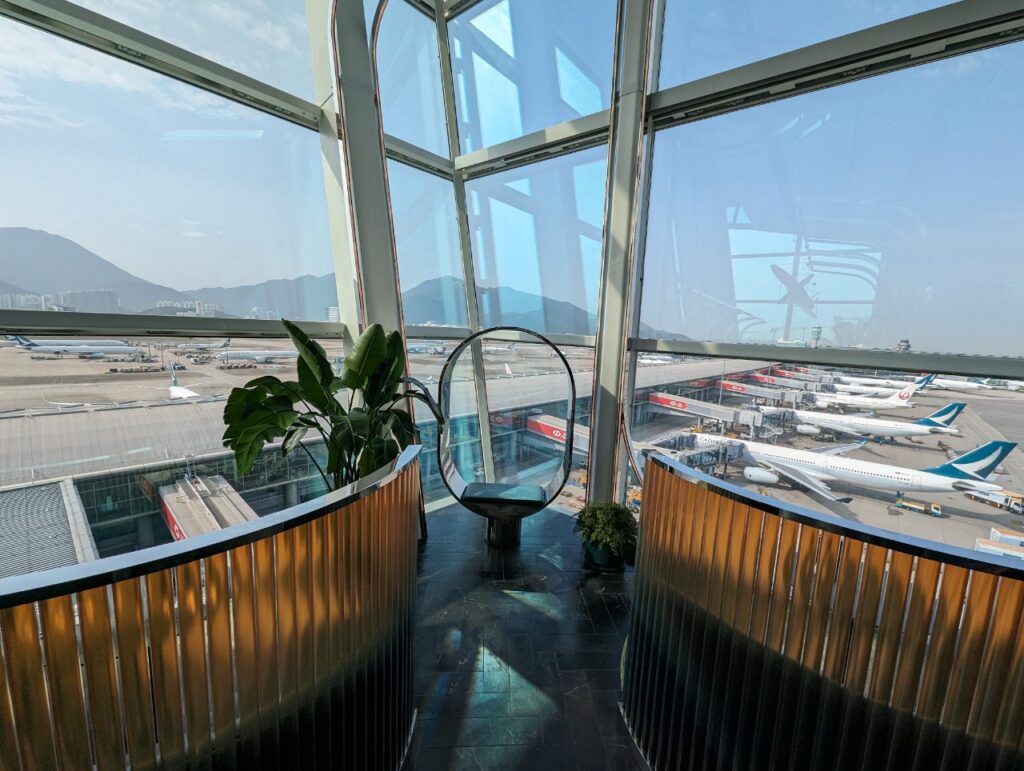 Review: Intervals Sky Bar, Hong Kong Airport - The MileLion