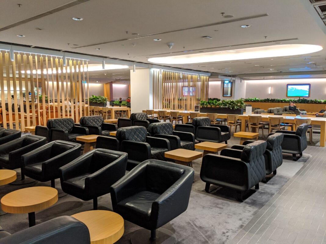 Guide: How to do a oneworld lounge safari at Changi Airport - The MileLion