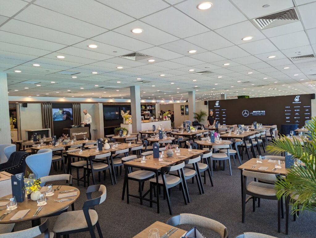 KrisFlyer Experiences launches 2024 Singapore F1 Grand Prix Sky Suites ...