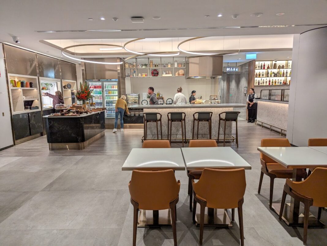 Review: Singapore Airlines SilverKris Lounge Perth - The MileLion