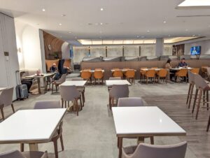 Review: Singapore Airlines SilverKris Lounge Perth - The MileLion