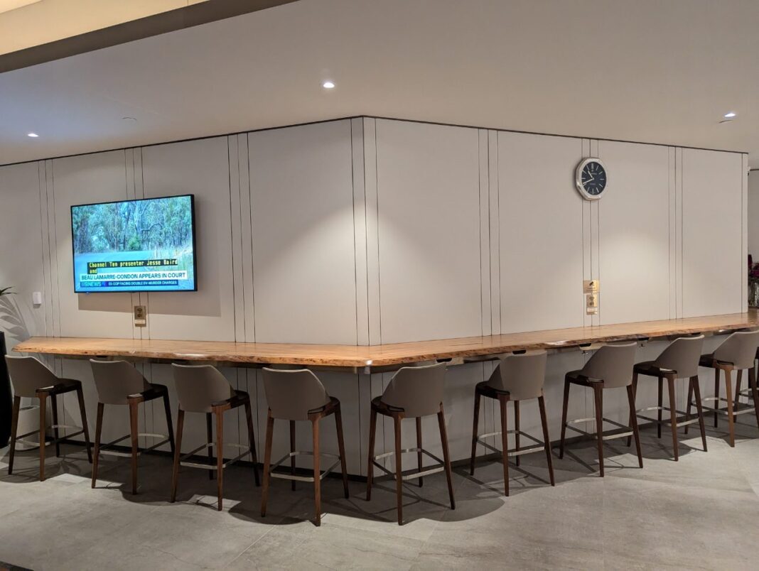 Review: Singapore Airlines SilverKris Lounge Perth - The MileLion