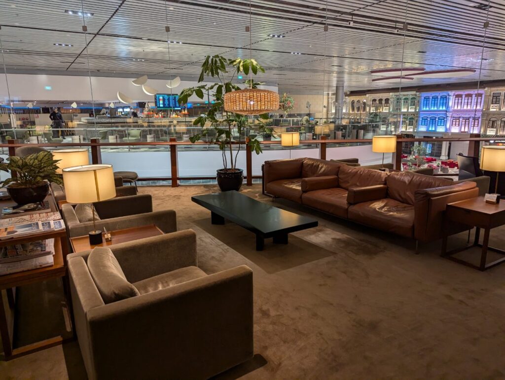 Review: Cathay Pacific Lounge, Singapore Changi Terminal 4 - The MileLion