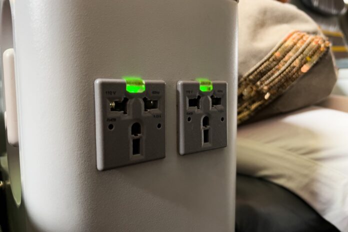 How will Singapore Airlines and Scoot's power bank restrictions affect ...