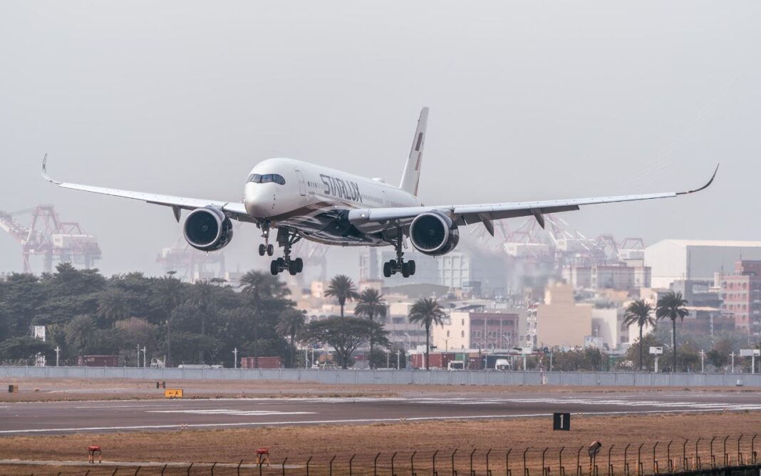 STARLUX bringing flagship A350-900 back to Singapore in March 2026 ...