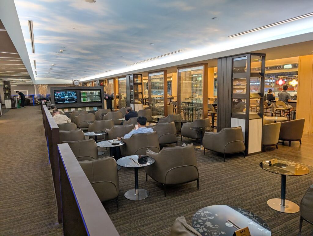 Review: EVA Air The Infinity & The Star Lounge TPE - The MileLion